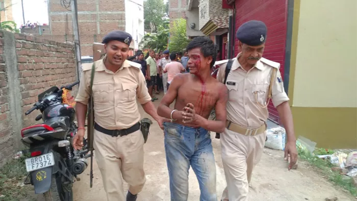 पटना में कुत्‍तों से डरी छात्रा को रास्‍ता दिखाने के बहाने ले गया युवक ...