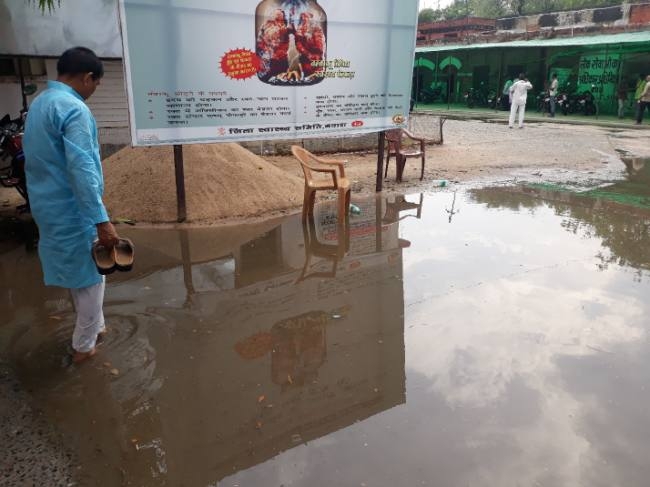 तेज आंधी-बारिश ने गर्मी से दिलाई हल्की राहत