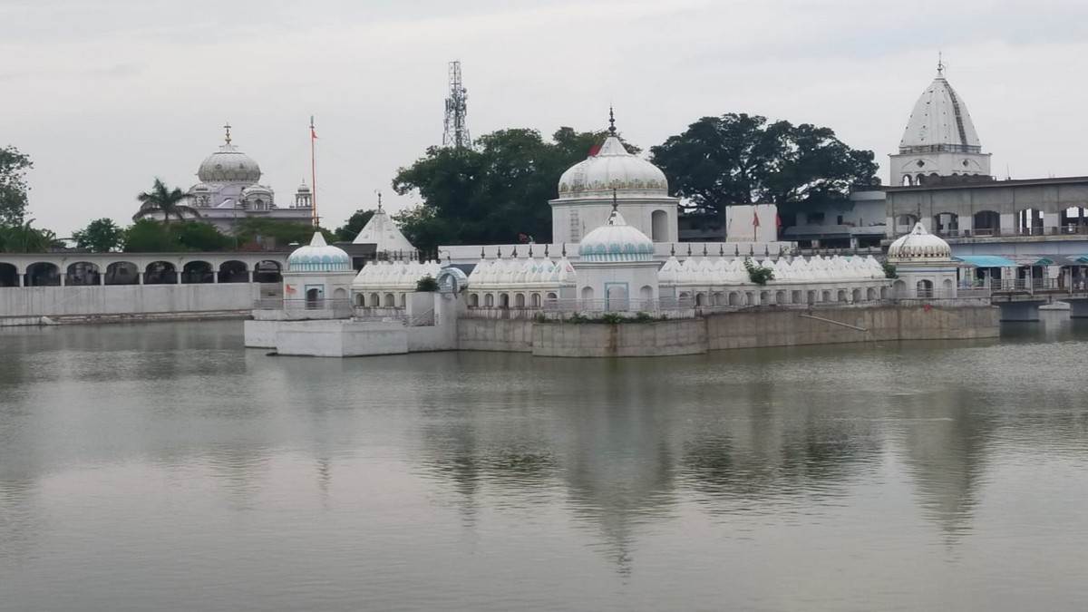 Famous Temples of Punjab: हिंदू-सिख एकता की मिसाल है श्री अचल साहिब, एक ...