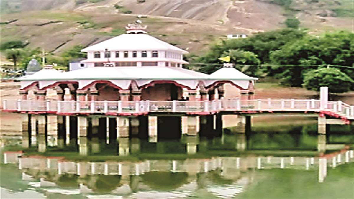 बिहार का पर्यटक स्‍थल : समुद्र मंथन के दौरान मथानी में मंदार पर्वत का ...