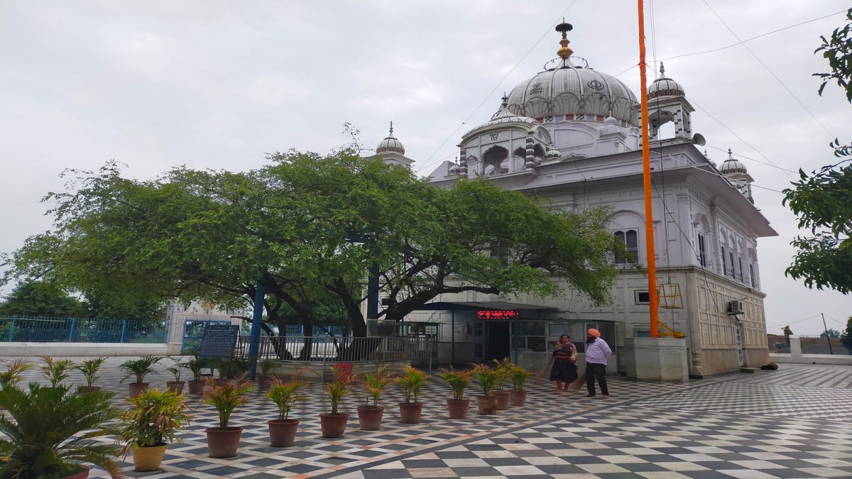 Famous Temples of Punjab: हिंदू-सिख एकता की मिसाल है श्री अचल साहिब, एक ...