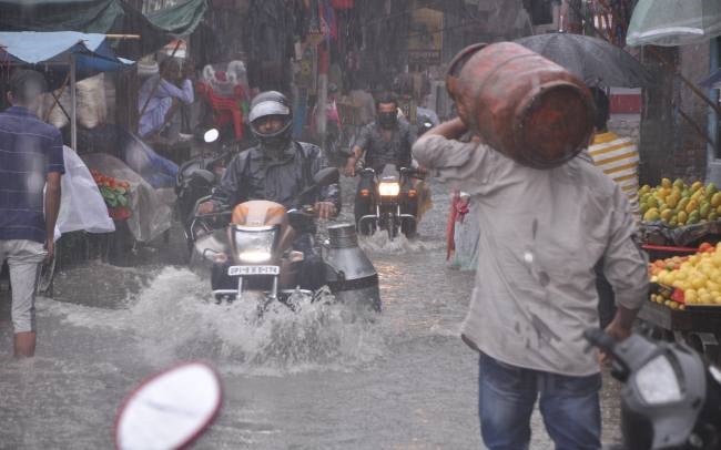 heavy rain will create problem in shamli city - Uttar Pradesh Shamli ...