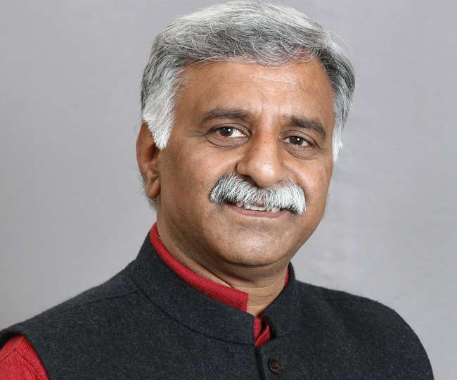 कोरोना ने जगाई इंसानियत की अलख : डॉ. बृजमोहन शर्मा - Dr Brijmohan ...