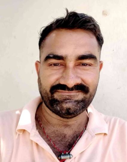 घियाला का सुविधा केंद्र कई वर्षो से बंद, बिल्डिंग भी खंडहर बन गई ...