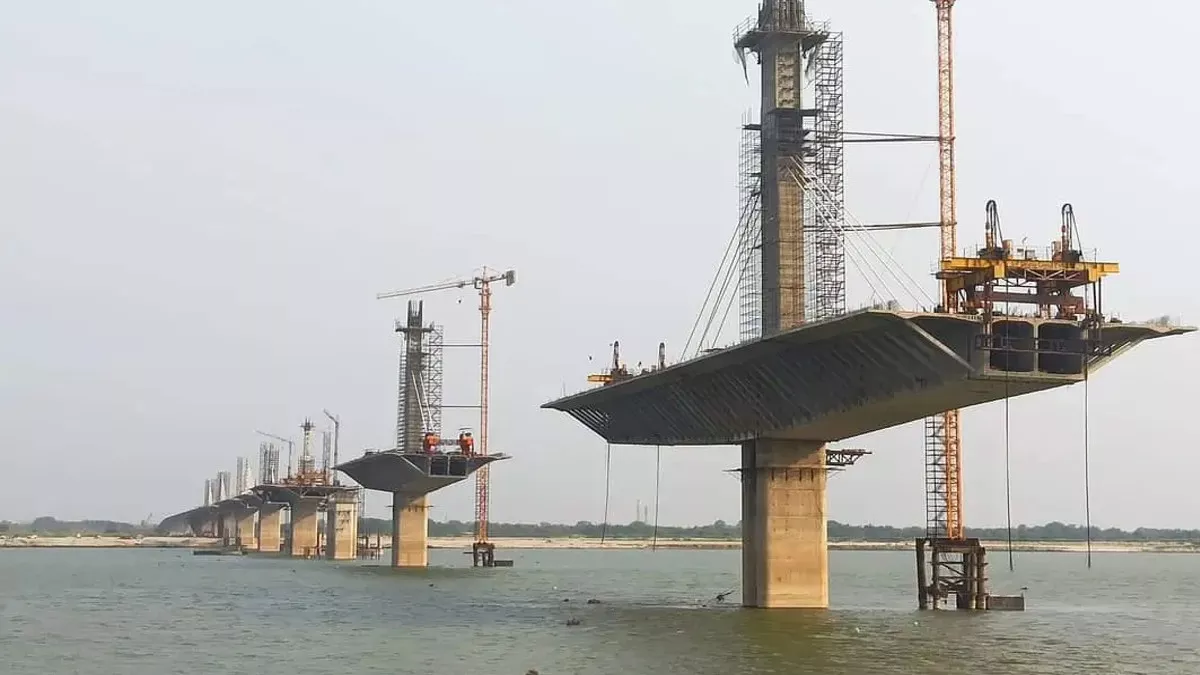 6 साल 6 महीनों में नहीं बन पाया बिहार का ये महासेतु, खर्च हुई 859.37 ...