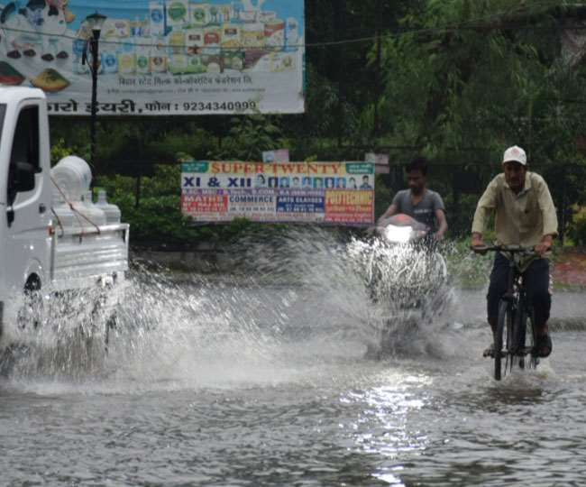 Dhanbad Weather Forecast: सोमवार सुबह-सुबह जमकर बरसे बदरा, जानिए माैसम ...