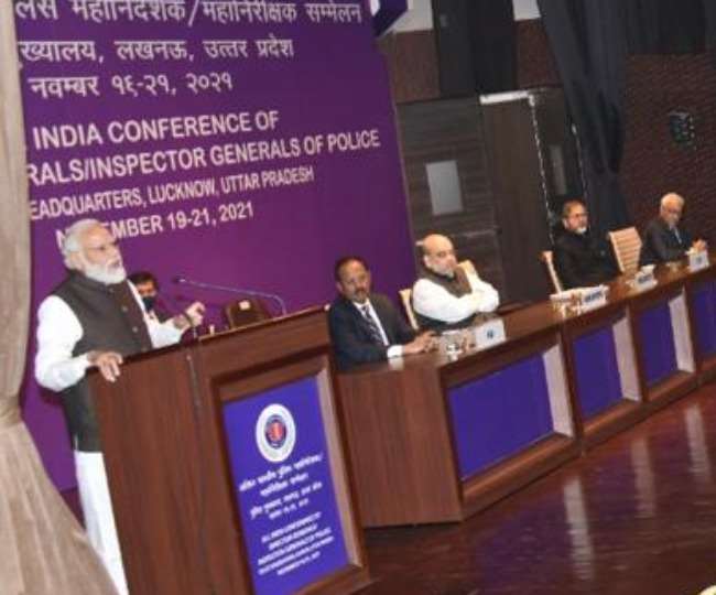 DGP Conference in Lucknow: पीएम नरेंद्र मोदी बोले-हाई पावर टेक्नोलाजी ...