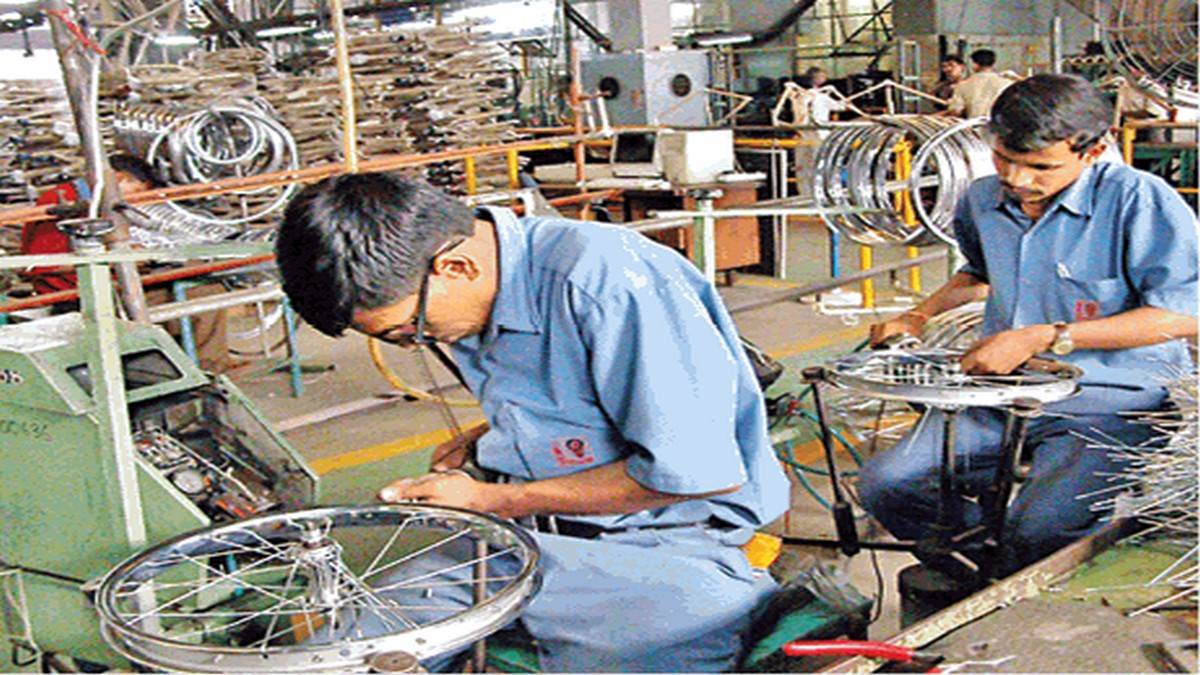 Punjab Industry: आखिर प्रतिस्पर्धा का मुकाबला क्याें नहीं कर पा रही ...