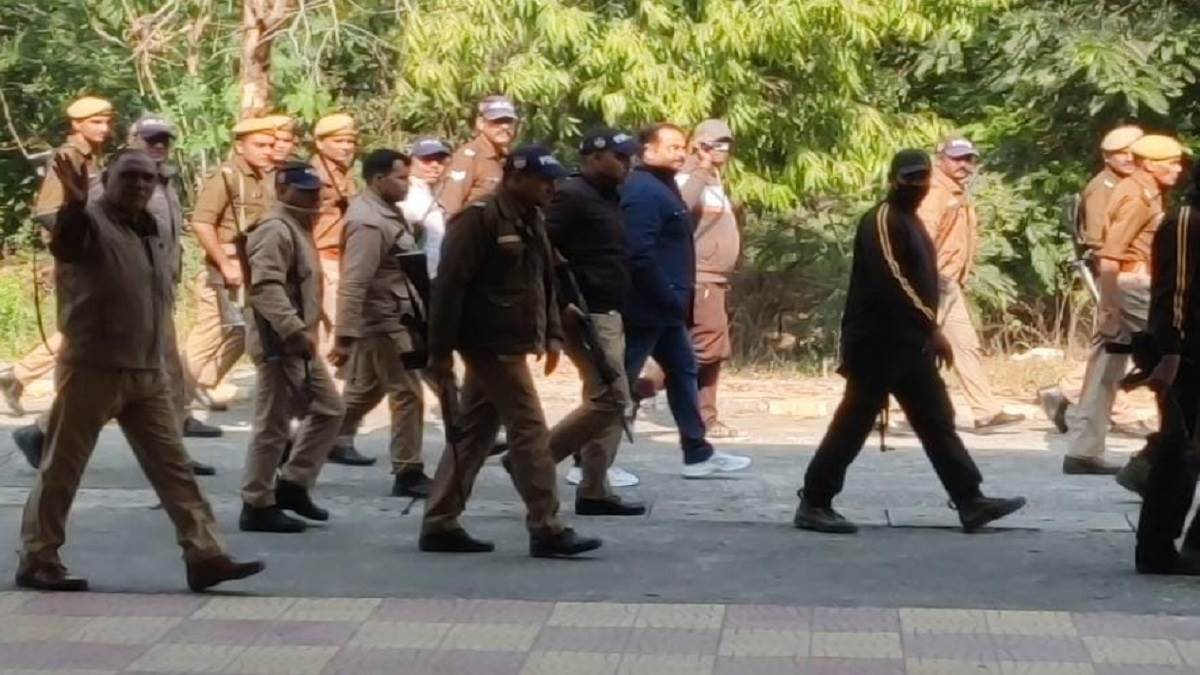 हिस्ट्रीशीटर सुनील राठी की अदालत में पेशी, छावनी में तब्दील हुई कचहरी ...