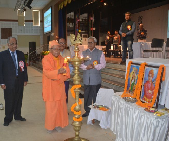 Bharat Vikas Parishad क्विज प्रतियोगिता के माध्यम से बच्चों को याद करा ...