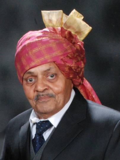 ट्यूडर परिवार ने धर्मदेव की पुण्य स्मृति दिव्यांगों की सहायता कर मनाई ...