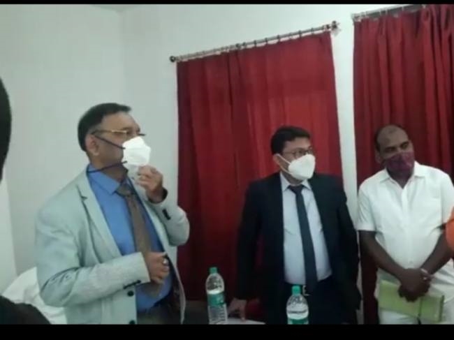 राज्य मानवाधिकार आयोग अध्यक्ष ने विकास की समीक्षा की - Odisha State ...