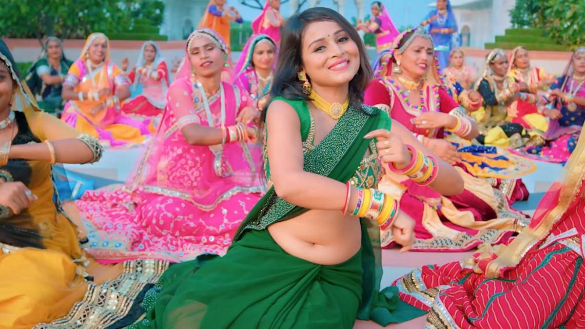 Pardesiya Na Aile: बवाल है नेहा राज का नया गाना 'परदेसिया ना अईले ...