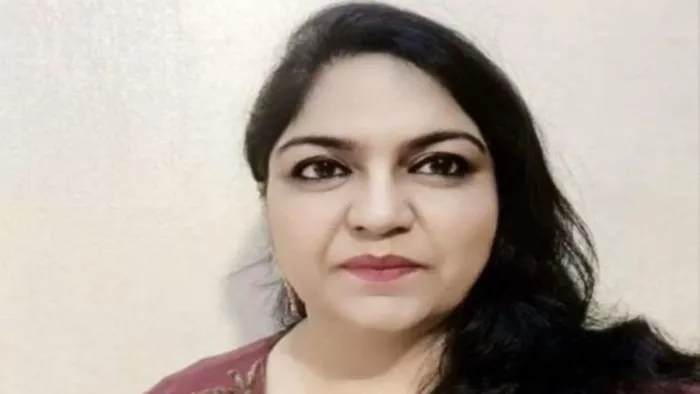 IAS Pooja Singhal: पूजा सिंघल को लेकर बड़ी खबर, सस्पेंशन हटने के बाद अचानक पहुंचीं ED कोर्ट, फिर ...