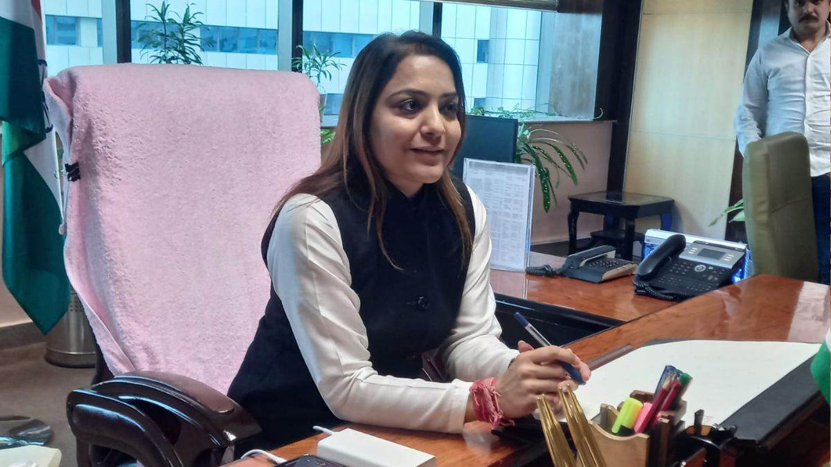 Delhi MCD Mayor Election Live AAP की शैली ओबेरॉय बनीं दिल्ली की नई मेयर ... Delhi MCD Mayor Election Live AAP की शैली ओबेरॉय बनीं दिल्ली की नई मेयर ...