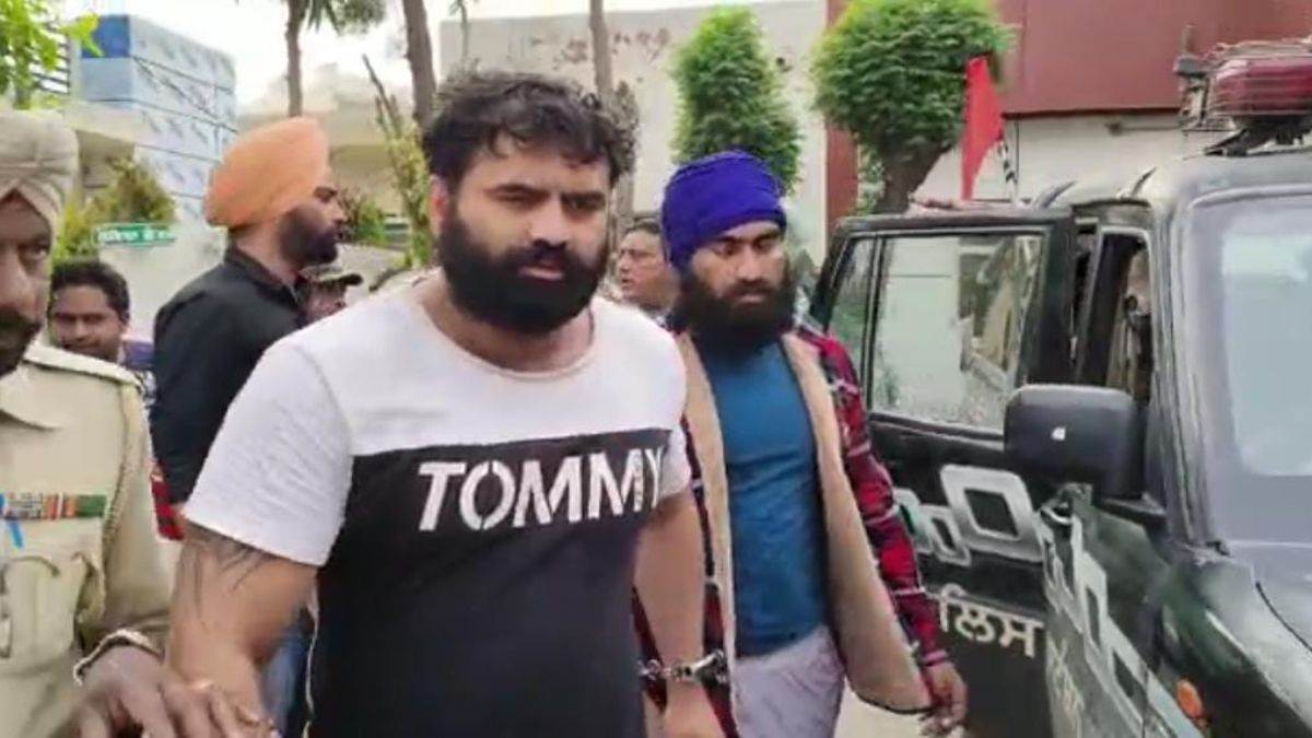 Amritpal Singh Case Update अमृतपाल को भगाने वाले साथी मनप्रीत को पंजाब