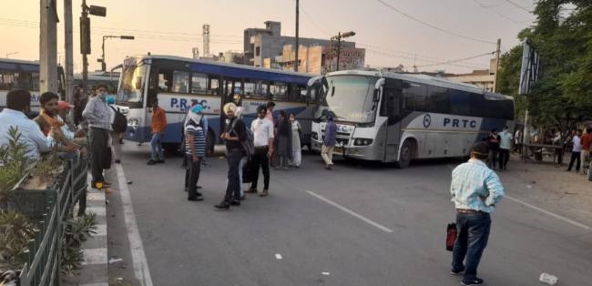 साइड न देने पर बठिंडा डिपो के बस ड्राइवर के साथ मारपीट, वर्दी फाड़ी ...