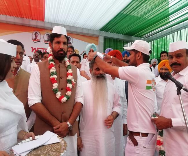 तस्वीरों में देखिए पंजाब कांग्रेस के नए प्रधान अमरिंद सिंह राजा वड़िंग ...