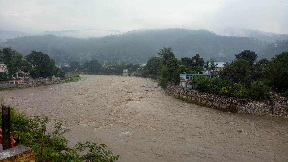 Bageshwar Weather: हिमालयी गांवों में झमाझम वर्षा, बागेश्वर में बारिश ...