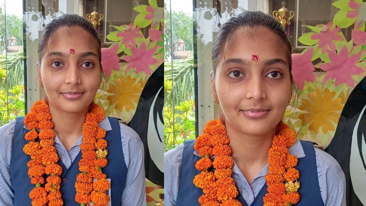 CBSE 12th Toppers 2022: मलिका 98.8 प्रतिशत अंक के साथ मैनपुरी की टापर ...