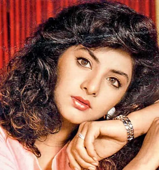 बॉलीवुड की इन अभिनेत्रियों ने करियर की शुरुआत में ही शादी कर ली थी बिग सरप्राइज Bollywood