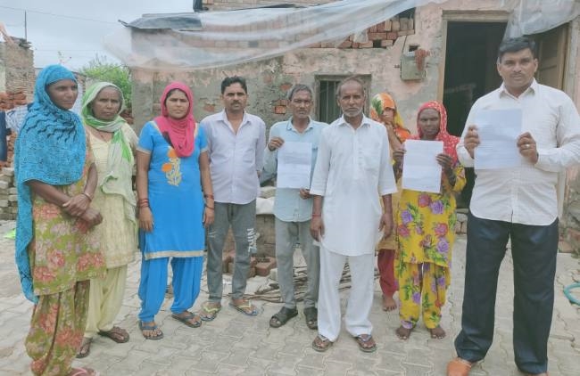 प्रधानमंत्री आवास योजना के पात्रों को नहीं मिली एक भी किश्त - under ...