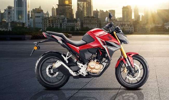 Honda CB Hornet 200R CB Hornet 200R भारत में 27 अगस्त को होगी लॉन्च ...