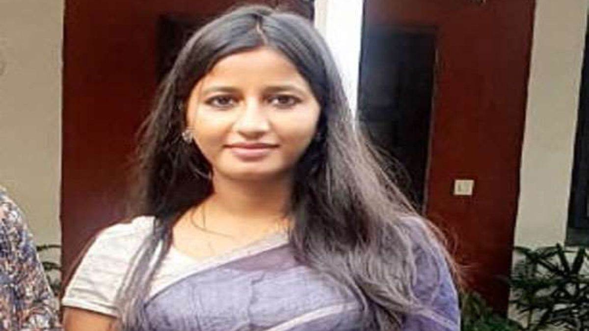 हजारीबाग में मुस्लिम युवकों का हिंदु युवती से उठक बैठक कराने का मामला ...