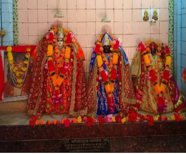 Kupwara में नियंत्रण रेखा के किनारे देवी शारदा मंदिर के गर्भ गृह का काम ...