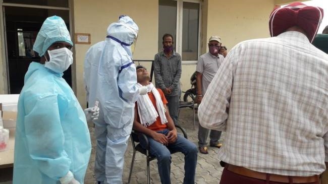 मंडौली गांव के लोग नहीं करवा रहे टेस्ट, सैंपलिग टीमें हुई परेशान - The ...