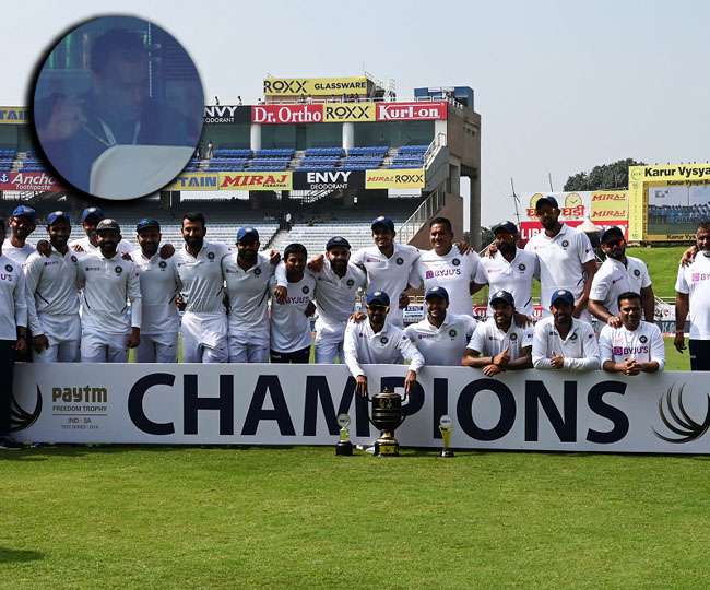 MS Dhoni ने रांची स्टेडियम में दी दस्तक, BCCI ने लिखा- देखो कौन आया है ...