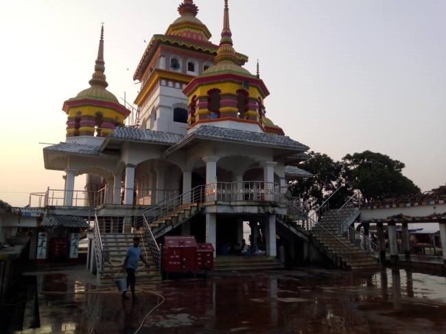 संत बाबा कारू का दुग्धाभिषेक आज - संत बाबा कारू का दुग्धाभिषेक आज ...