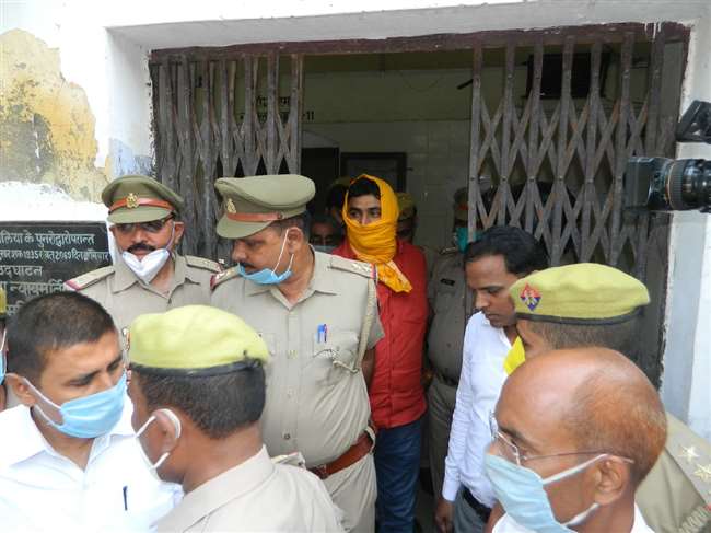 Ballia Murder Case : मुख्य आरोपित धीरेंद्र रिमांड पर, पूछताछ में कई ...