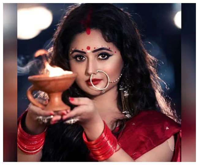 Rashami Desai Photo : नवरात्रि के मौके पर वायरल हुआ रश्मि देसाई का ...
