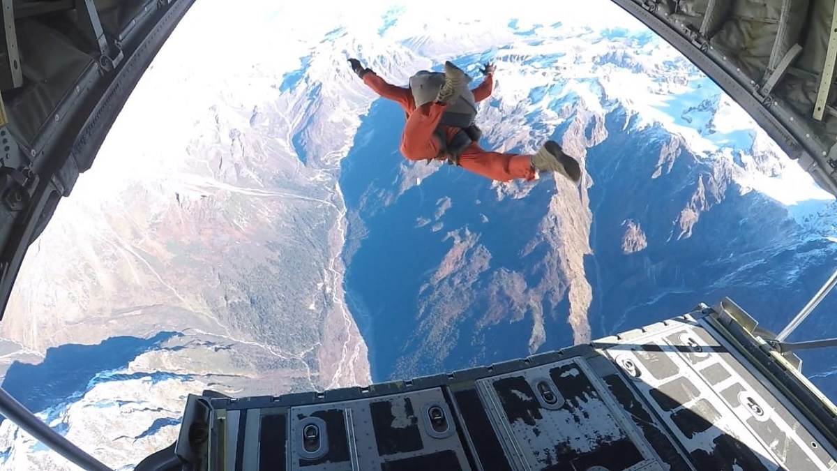 Army Joint Exercise: पैरा स्पेशल फोर्स और गरुड़ कमांडो ने काम्बैट फ्री ...