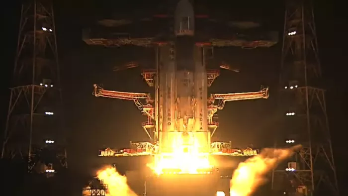 ISRO ने रचा इतिहास, सफल रहा पहला कामर्शियल प्रक्षेपण; OneWeb के 36 ...
