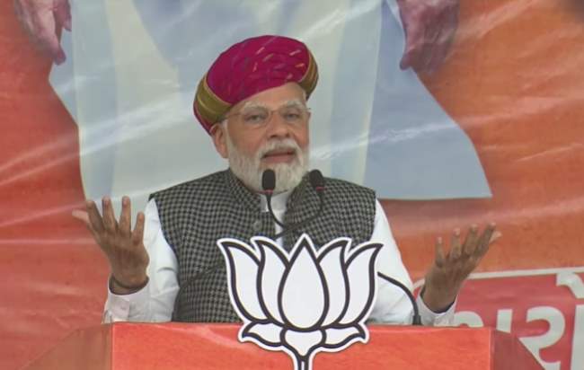 Gujarat Vidhan Sabha Chunav 2022 के लिए PM मोदी की 48 घंटे में 7 ...