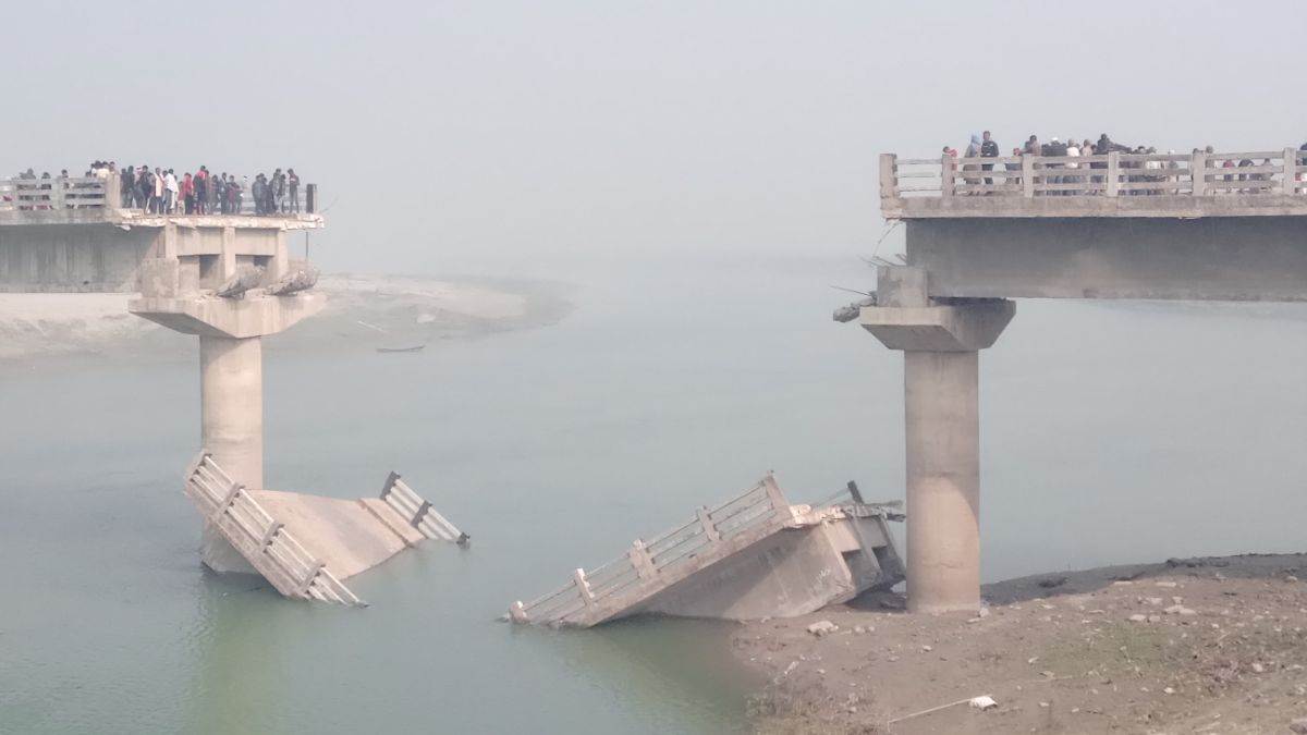 Begusarai Bridge Collapse: ठेकेदार अपने खर्च पर दोबारा बनाएगा पुल, जांच ...