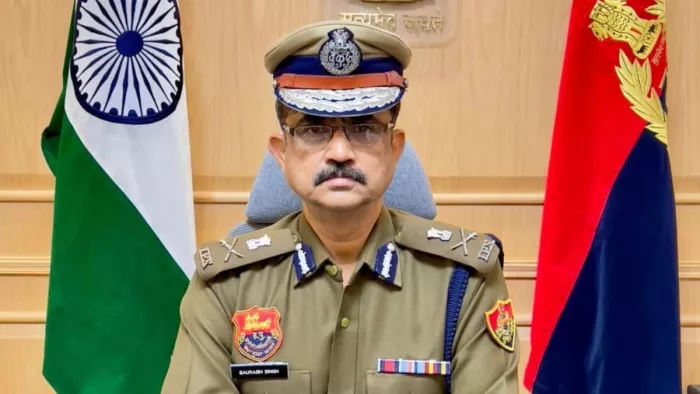 कौन हैं IPS सौरभ सिंह, जिन्हें CM नायब सैनी ने दी CID चीफ की कमान, तेज ...