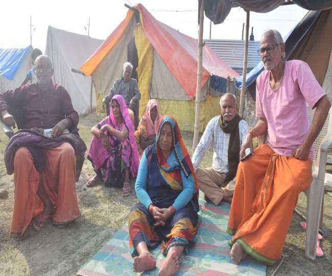 Anant ram dube of Kaushambi came year in Magh mela for kalpvas near Ganga