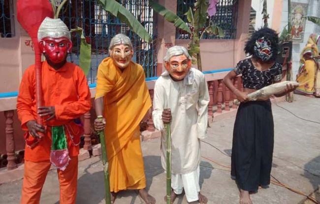 लोककला के आगे फीकी पड़ी आधुनिकता की चकाचौंध - lokkala is more powerful ...