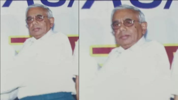 Om Sharan Gupta Died: मेरठ कालेज के पूर्व अंग्रेजी शिक्षक डॉ. ओम शरण ...