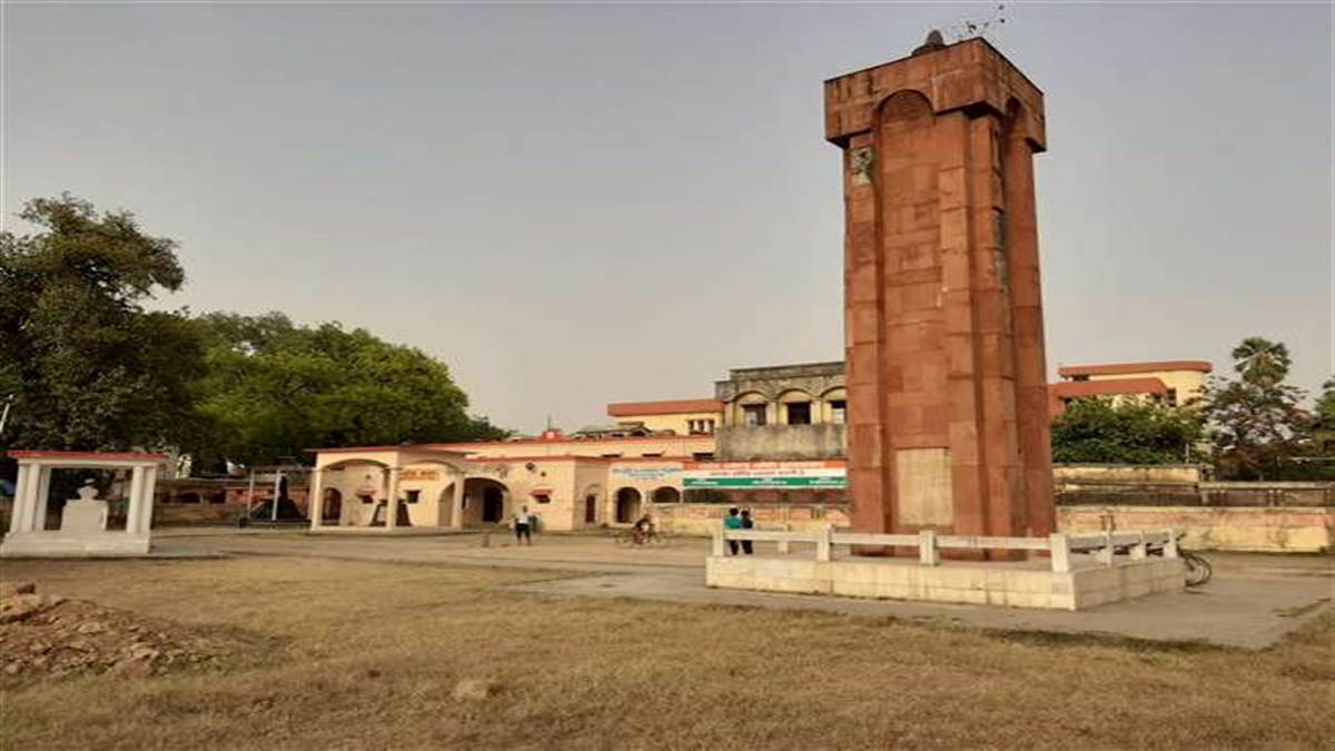 यूपी के गाजीपुर में सैनिकों के गांव गहमर के रणबांकुरों को पीएम नरेन् ...