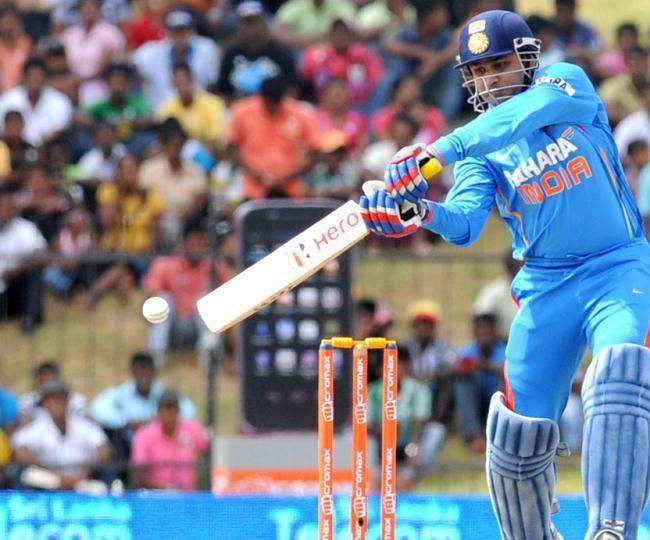 वीरेंद्र सहवाग ने एक साल में बनाया था चौके का तिहरा शतक, भारतीय टीम के ...