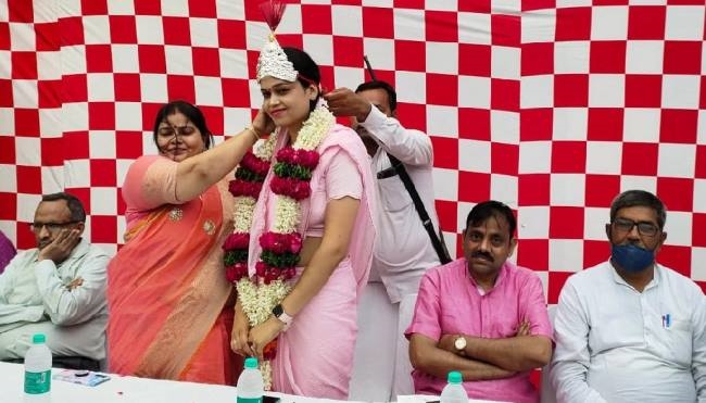 सभी क्षेत्र पंचायत सदस्यों के साथ कराएंगे आगरा का विकास - honour for ...