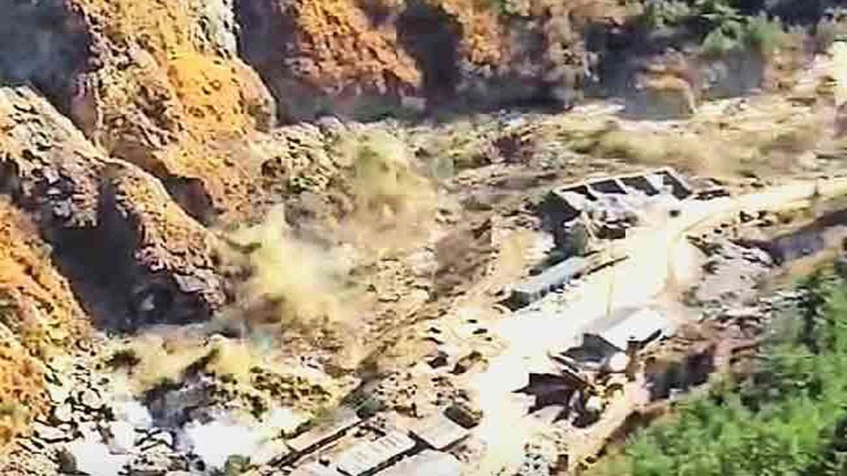 रैणी आपदा एक साल बाद भी मानव अवशेष बरामद होने का सिलसिला जारी ईंटेक टनल ...