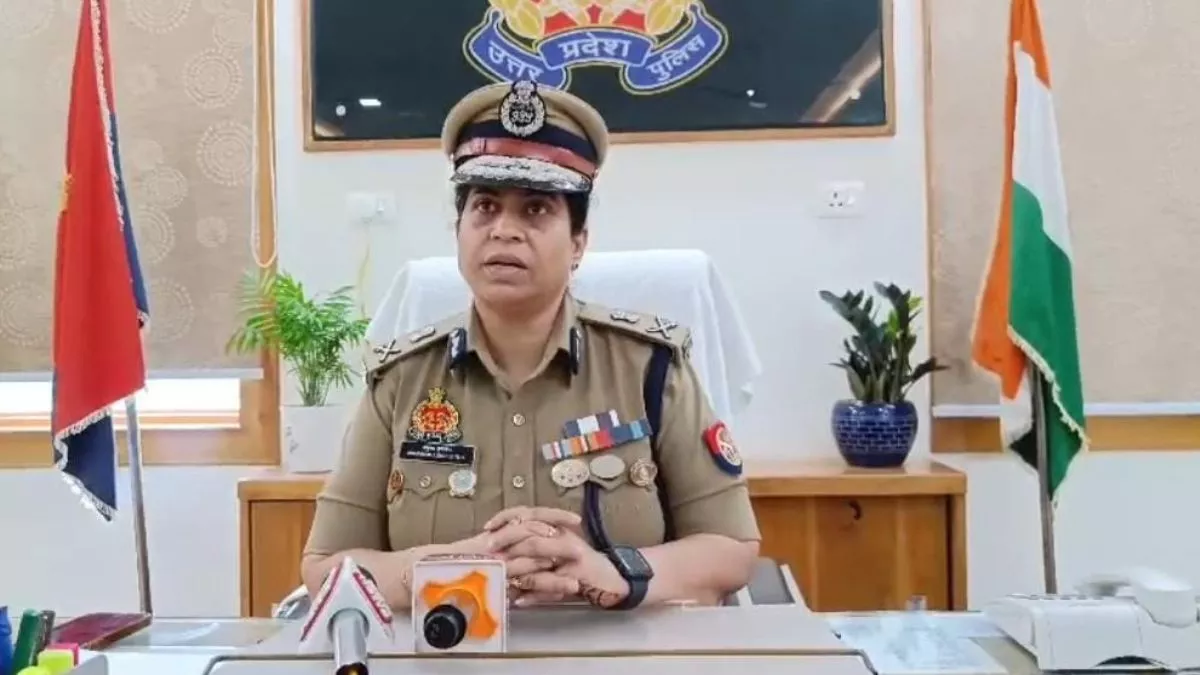 IPS Anupam Kulshrestha ने कार्यभार संभाला, पुलिस कप्तानों को दिए सख्त ...