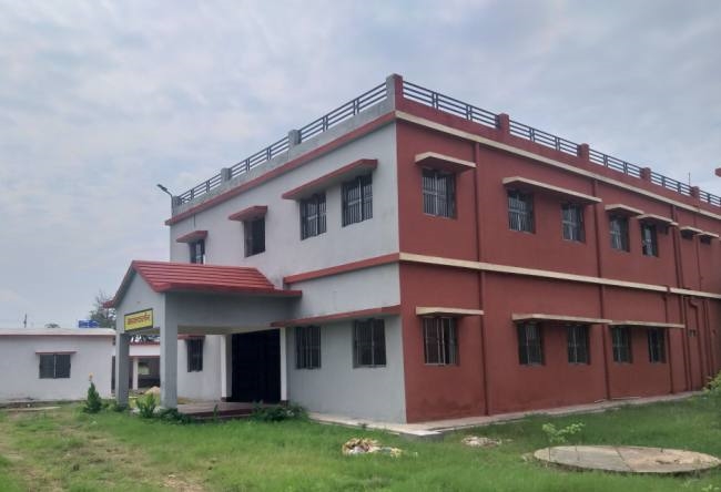 सीएचसी भवन निर्माण से मरीजों को मिली राहत, व्यवस्था में हुआ सुधार ...