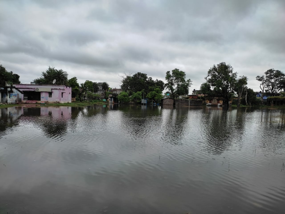 Begusarai: जिले में रिकॉर्ड तोड़ बारिश, तस्‍वीरों में दि‍ख रहा अस्त ...
