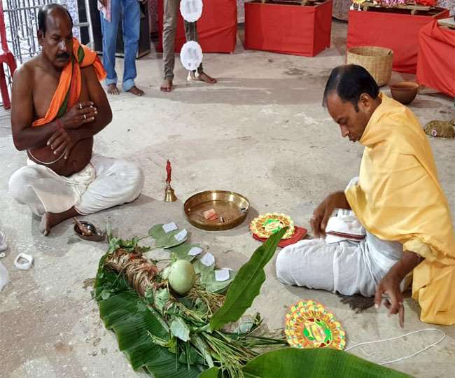 मां दुर्गा की आराधना में नवपत्रिका का है विशेष महत्व, 9 तरह की पत्तियां ...